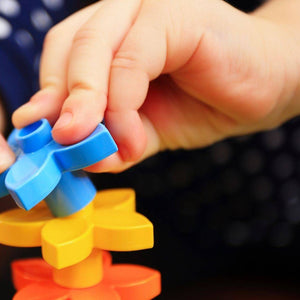 13 Simple Hand Strengthening Activities To Improve Fine Motor Skills ...